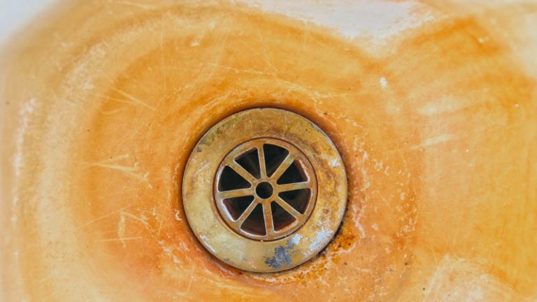 Identifying Your Home's Water Staining Problems | EasyWater